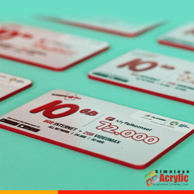 Kartu Pass Display Acrylic - Pusat Display Acrylic