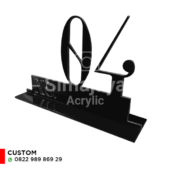 Custom Nomor Meja Acrylic CV003 - Pusat Display Acrylic